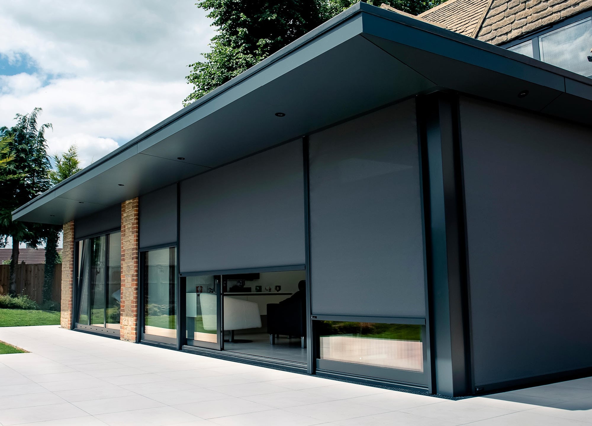 Integrated Outdoor Roller Blind - Weatherproof Outdoor Blinds