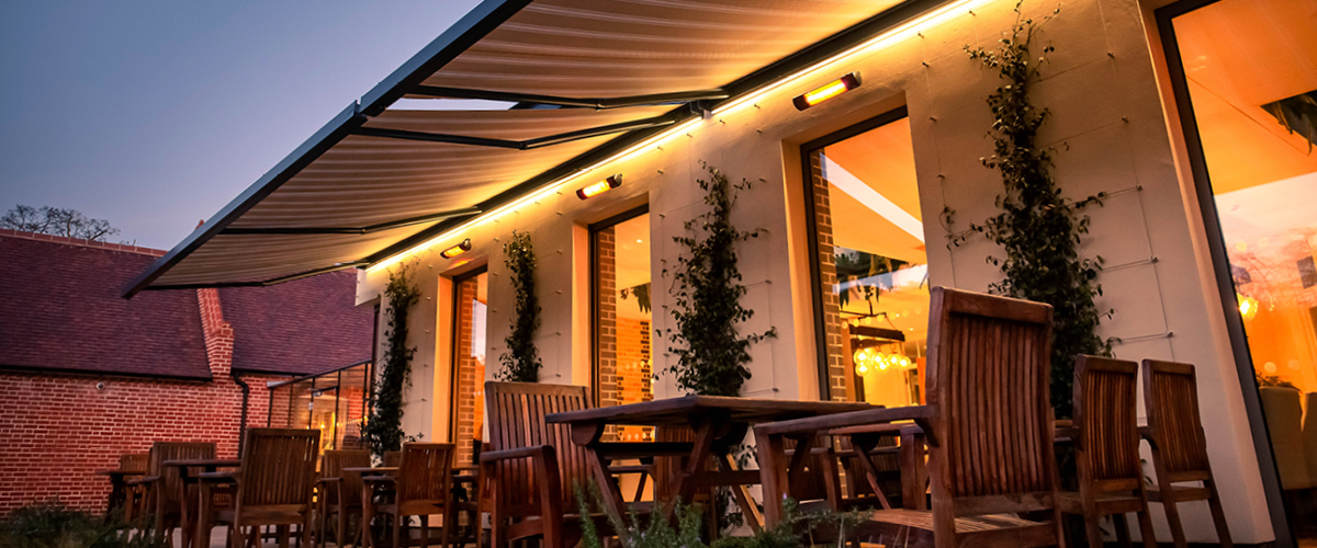Commercial Awnings for Shops, Restaurants & Pubs